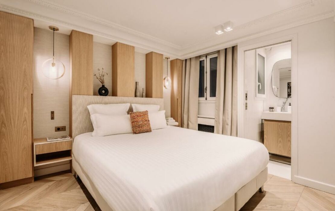 HIGHSTAY - Pont-Neuf - Serviced Apartments, a Design Boutique Hotel ...