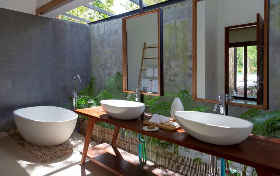 ISLAND CENTER POINT, a Design Boutique Hotel Preah Sihanouk, Cambodia