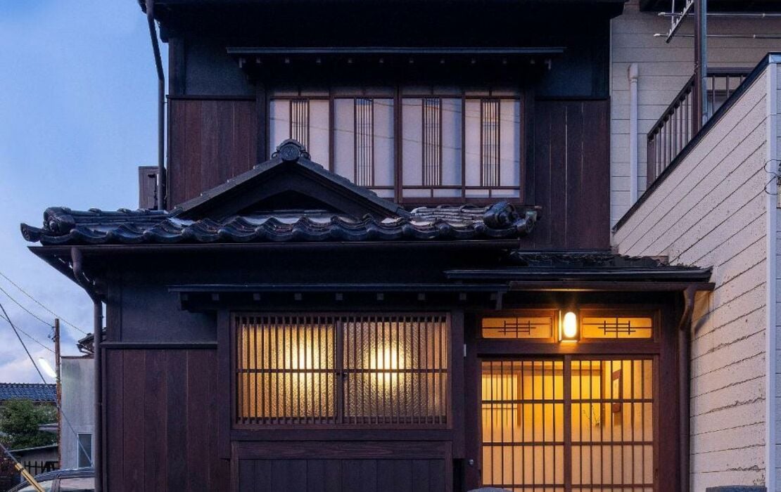 Kurohoro Machiya House, a Design Boutique Hotel Kanazawa, Japan