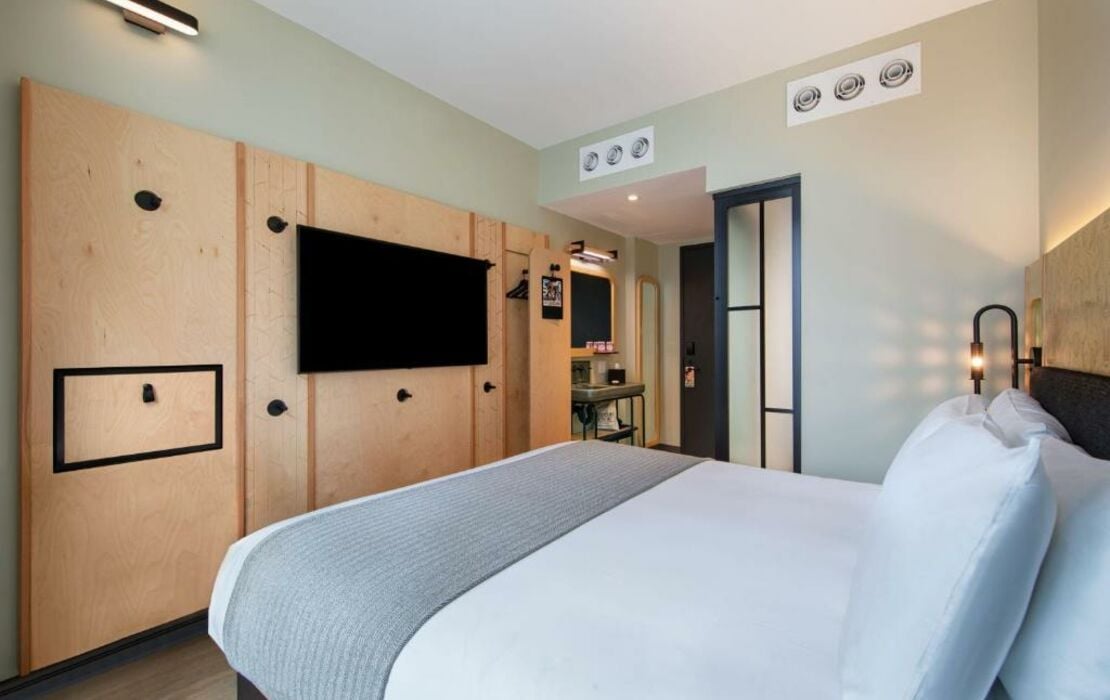 Moxy Brooklyn Williamsburg, a Design Boutique Hotel Brooklyn, U.S.A.