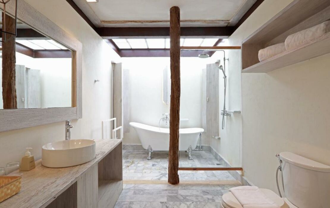 Dinso Resort & Villas Phuket an IHG Hotel, a Design Boutique Hotel Pa ...