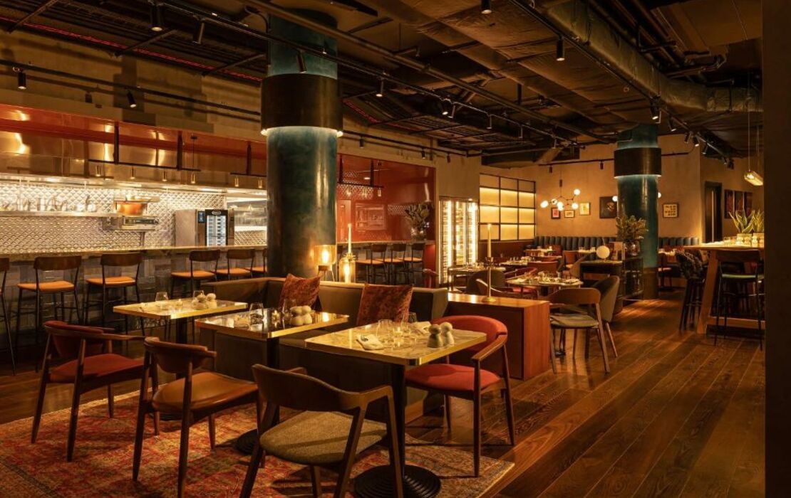 The Gantry London, Curio Collection By Hilton, a Design Boutique Hotel ...