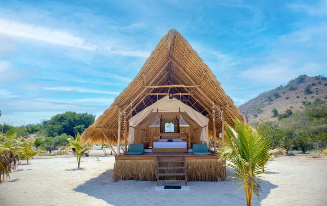 Le Pirate Island - Adults Only, a Design Boutique Hotel Labuan Bajo ...