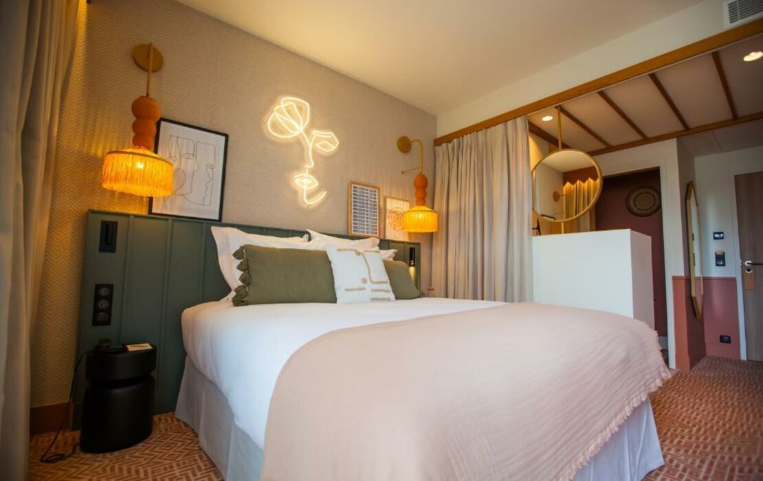 Bloom House Hôtel & SPA, a Design Boutique Hotel Paris, France