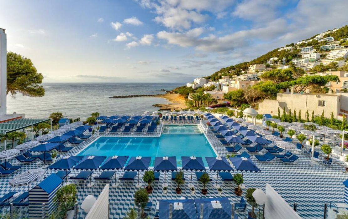 Hotel Mongibello Ibiza, een boetiekhotel Santa Eulària des Riu, Spanje