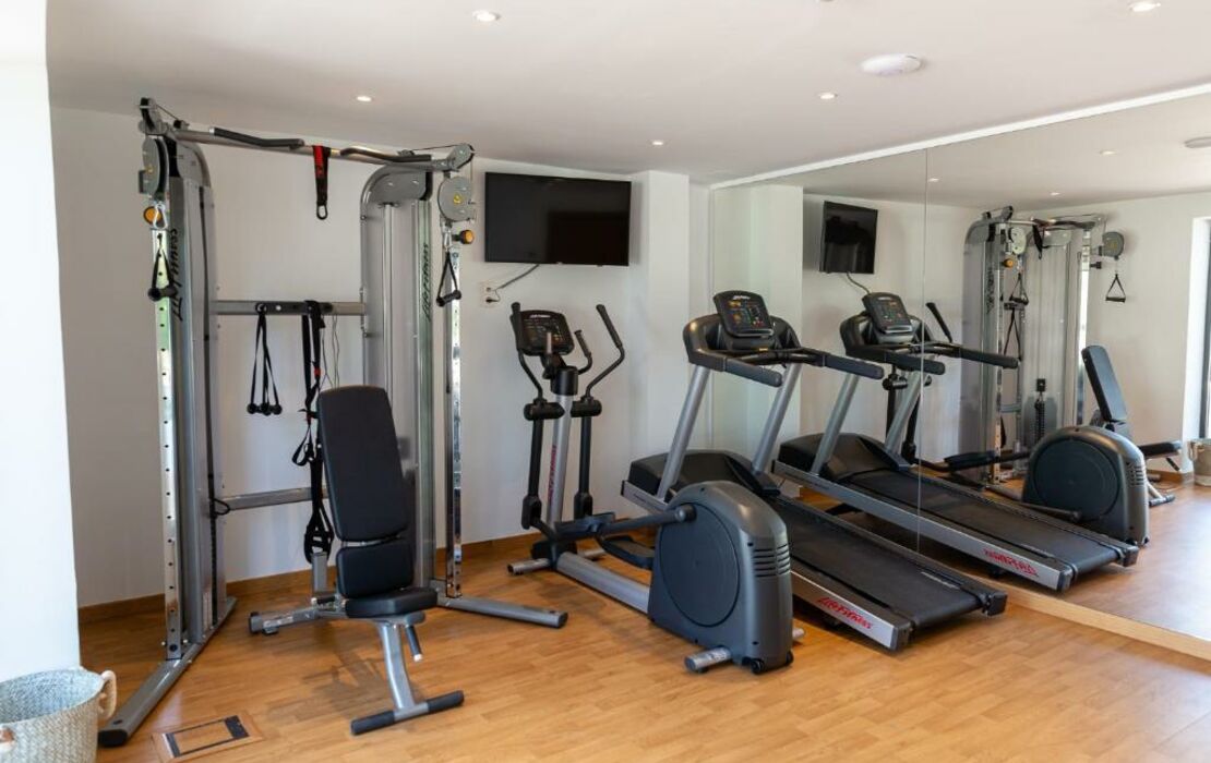 Hotel Boutique & Spa Las Mimosas Ibiza, a Design Boutique Hotel ...