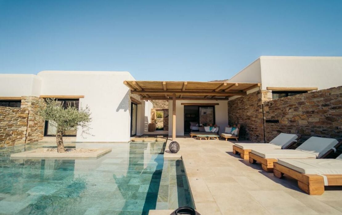 Hide Out Villas, a Design Boutique Hotel Mylopotas, Greece