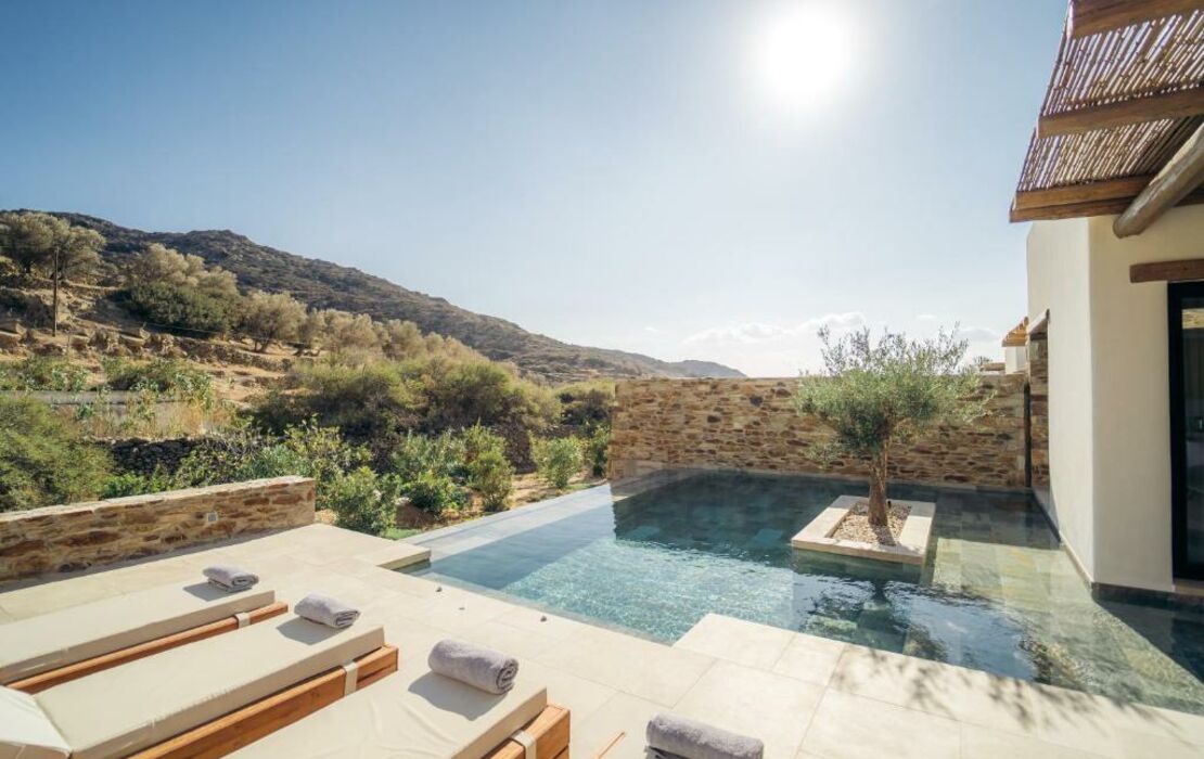 Hide Out Villas, a Design Boutique Hotel Mylopotas, Greece
