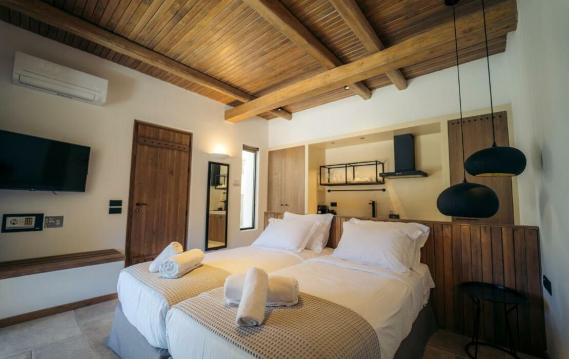 Hide Out Villas, a Design Boutique Hotel Mylopotas, Greece