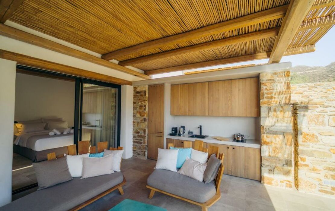 Hide Out Villas, a Design Boutique Hotel Mylopotas, Greece