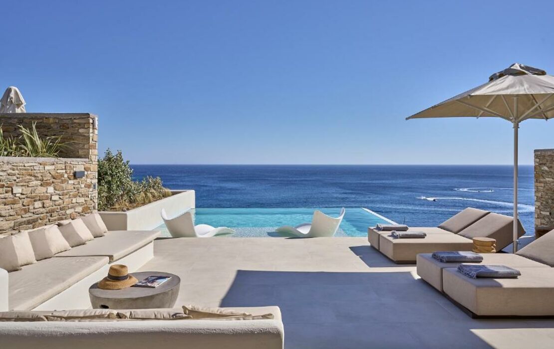 Ios Grand Pool Suites, a Design Boutique Hotel Mylopotas, Greece