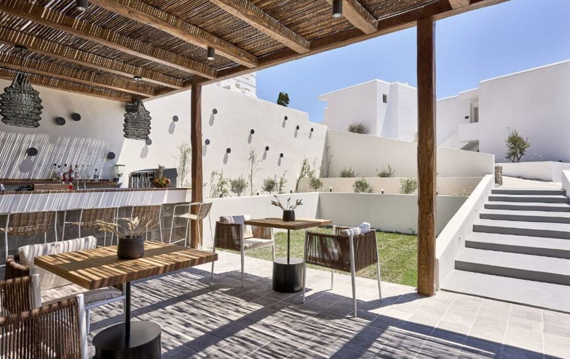 Ios Grand Pool Suites, a Design Boutique Hotel Mylopotas, Greece