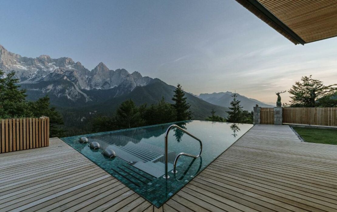 Chalet Sofija, a Design Boutique Hotel Gozd Martuljek, Slovenia