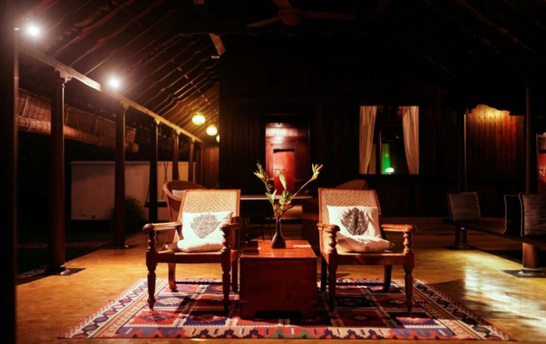 Vismaya Lake Heritage, a Design Boutique Hotel Turavūr, India