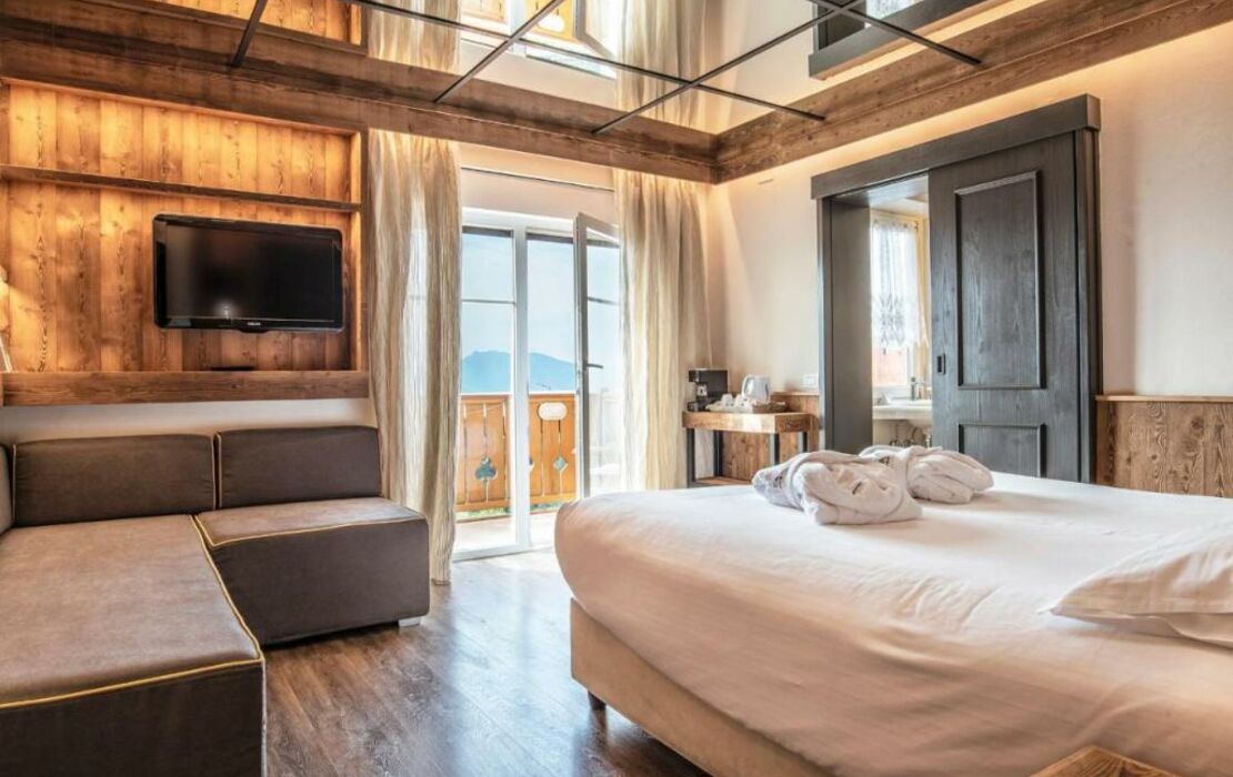 Alp Wellness Sport Hotel Panorama, a Design Boutique Hotel Fai della ...