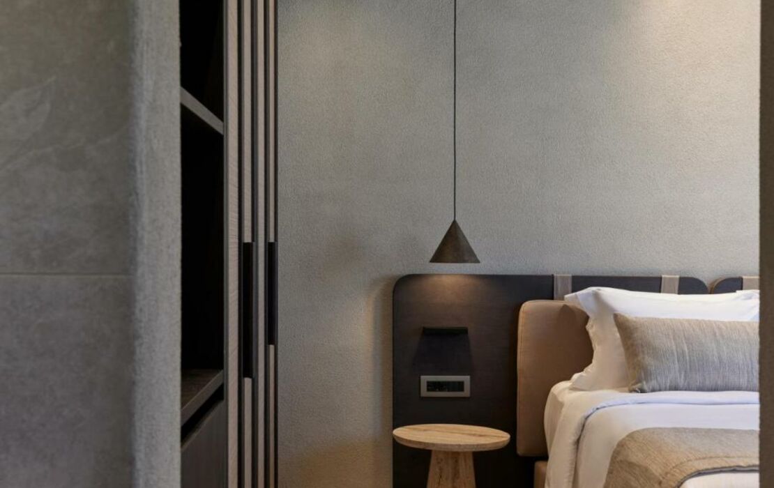 Alaso Design Suites, a Design Boutique Hotel Fira, Greece