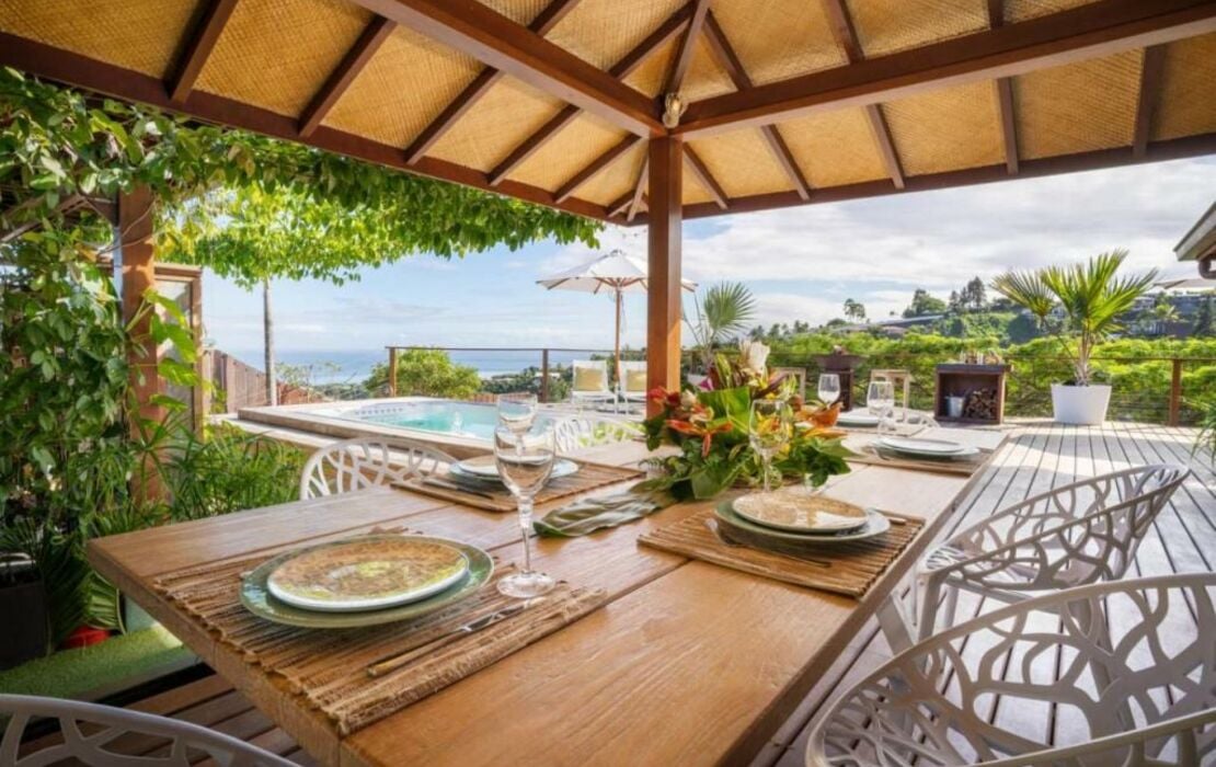 Villa Manuiti, balinese luxury home - private swim SPA, ocean view ...