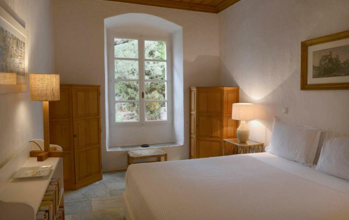 Patrick & Joan Leigh Fermor House, a Design Boutique Hotel Kardamyli ...