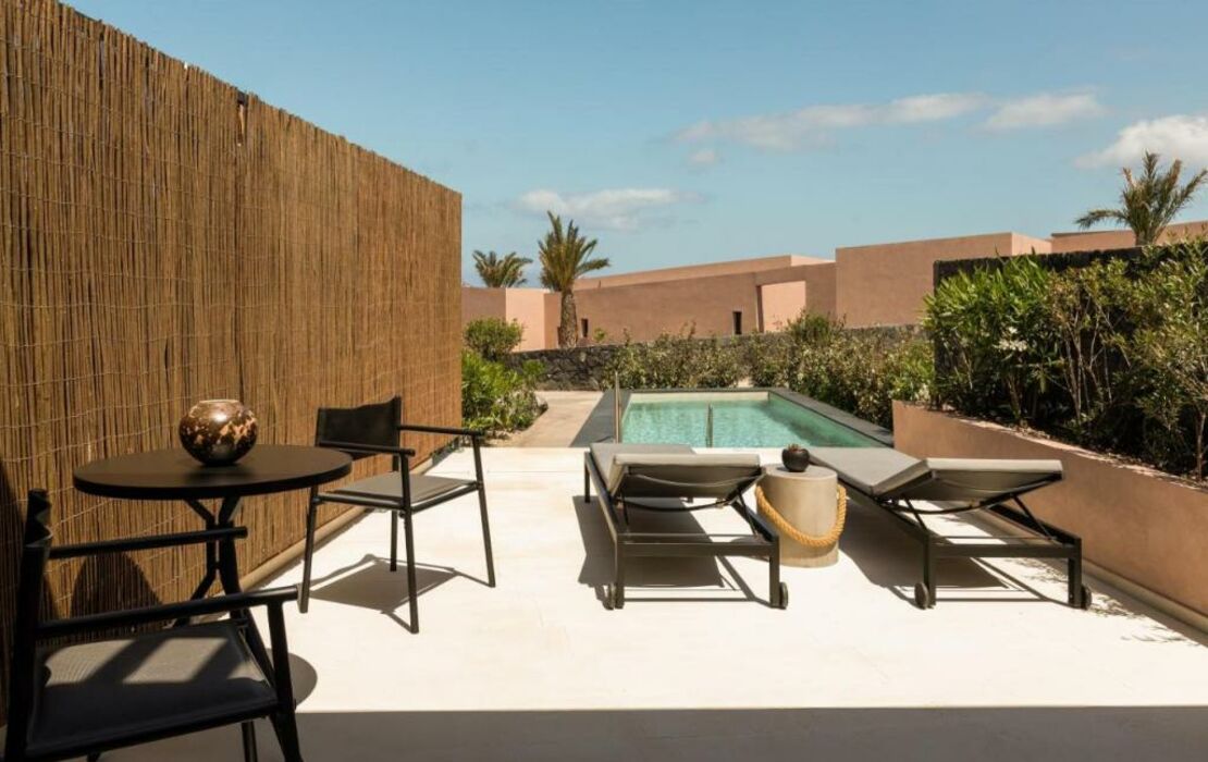 Domes Novos Santorini, Autograph Collection, a Design Boutique Hotel ...