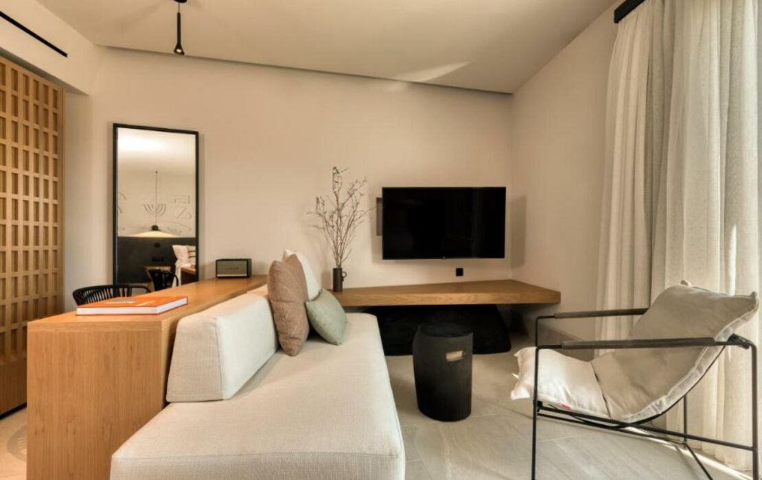 Domes Novos Santorini, Autograph Collection, a Design Boutique Hotel ...