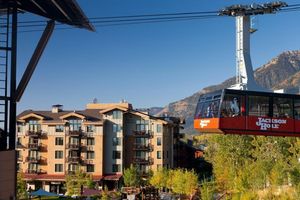 Hotel Terra Jackson Hole, a Noble House Resort, een boetiekhotel Teton ...