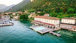 Araba Fenice Hotel, a Design Boutique Hotel Iseo, Italy