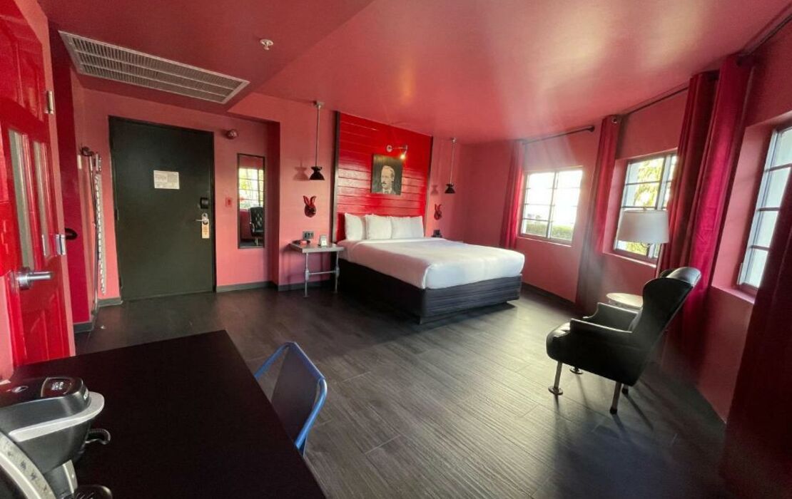 Hotel Gaythering - Gay Hotel - All Adults Welcome, a Design Boutique ...