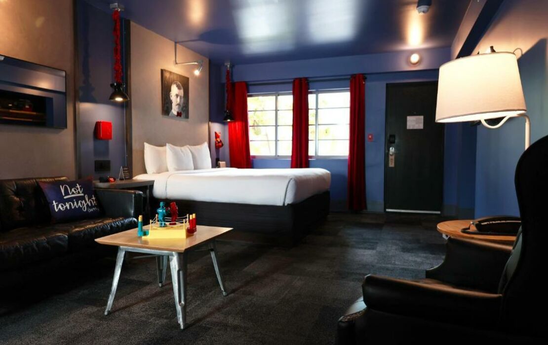 Hotel Gaythering - Gay Hotel - All Adults Welcome, a Design Boutique ...