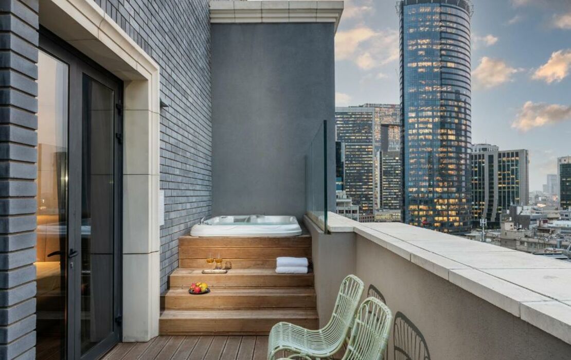 Hotel Indigo Tel Aviv - Diamond District, an IHG Hotel, a Design ...