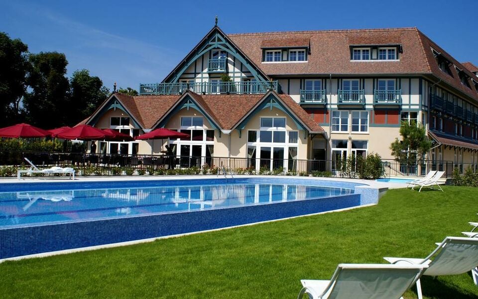 Renaissance Paris Hippodrome de St. Cloud Hotel, Rueil-Malmaison ...