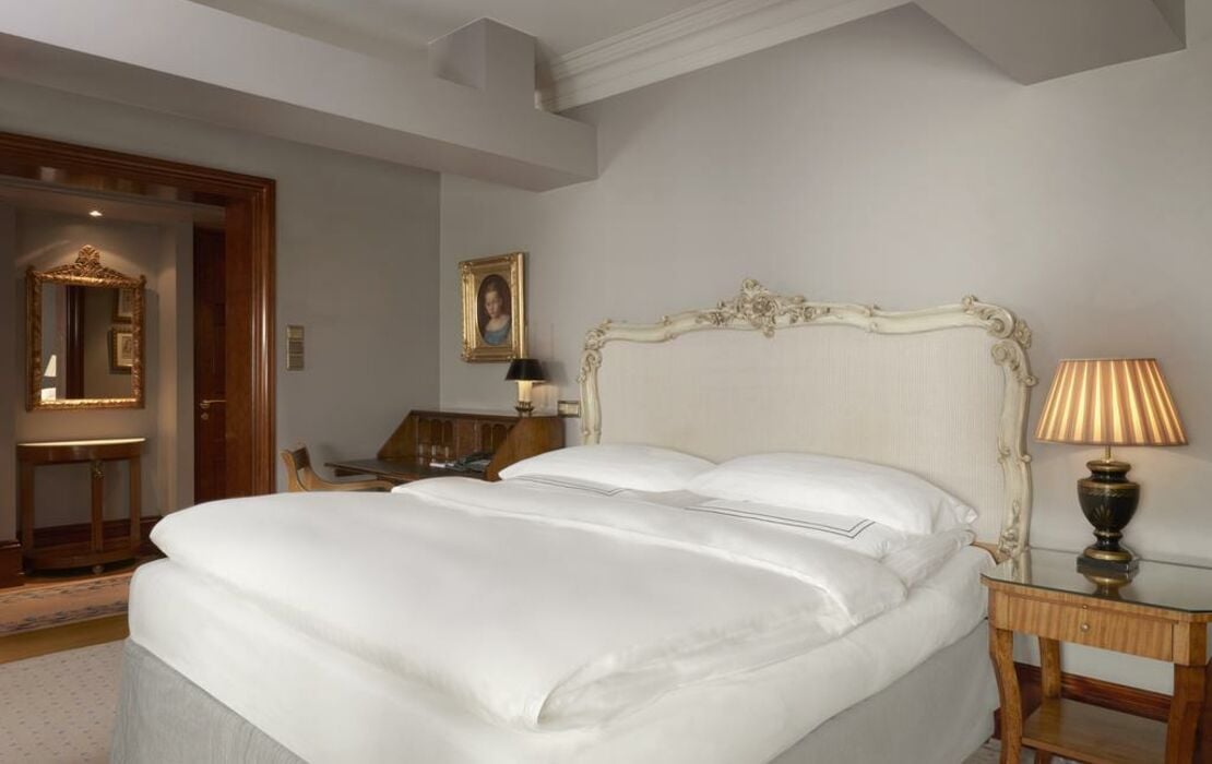 Schlosshotel Berlin by Patrick Hellmann, a Design Boutique Hotel Berlin ...