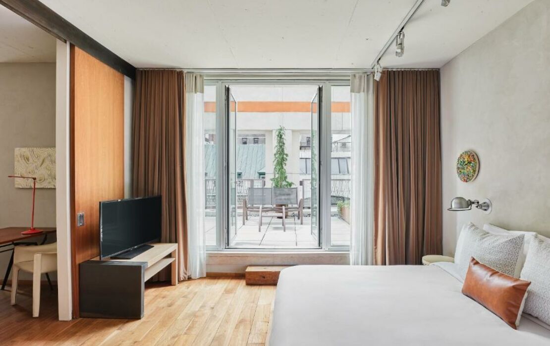 Chambers Hotel, a Design Boutique Hotel New York City, U.S.A.