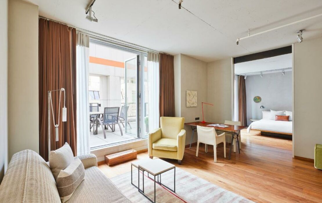 Chambers Hotel NYC - Experience the Best of NYC at an Unbeatable Price!