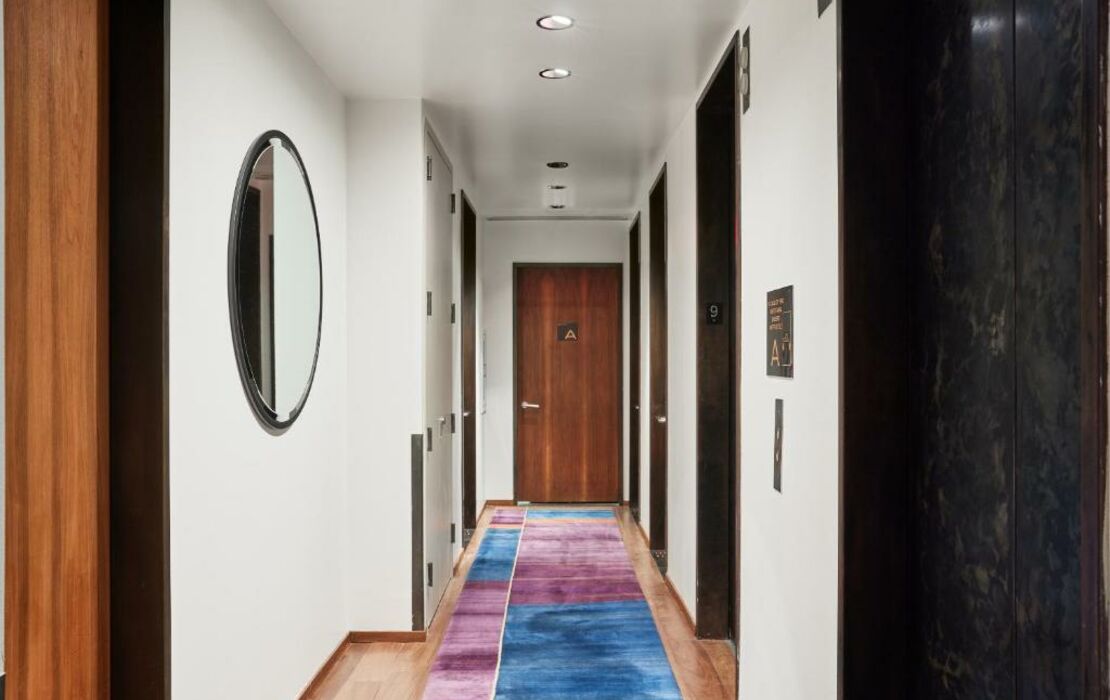 Chambers Hotel NYC - Experience the Best of NYC at an Unbeatable Price!