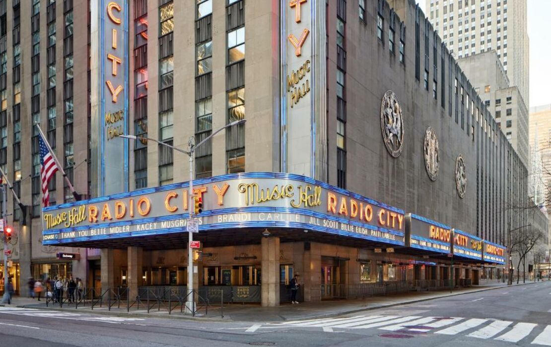 Chambers Hotel NYC - Experience the Best of NYC at an Unbeatable Price!