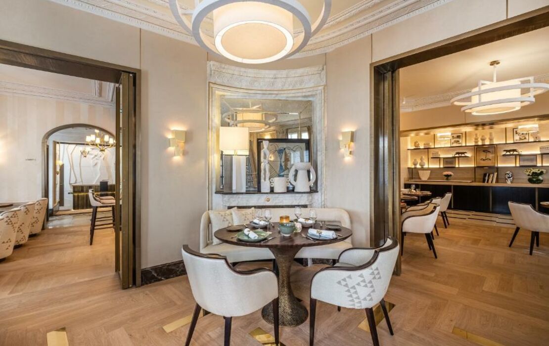 Hôtel Elysia, a Design Boutique Hotel Paris, France