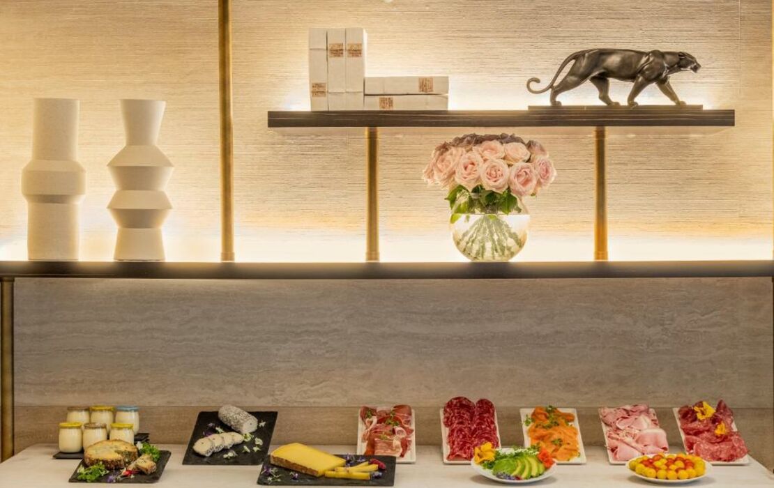 Hôtel Elysia, a Design Boutique Hotel Paris, France