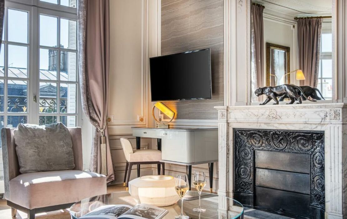Hôtel Elysia, a Design Boutique Hotel Paris, France