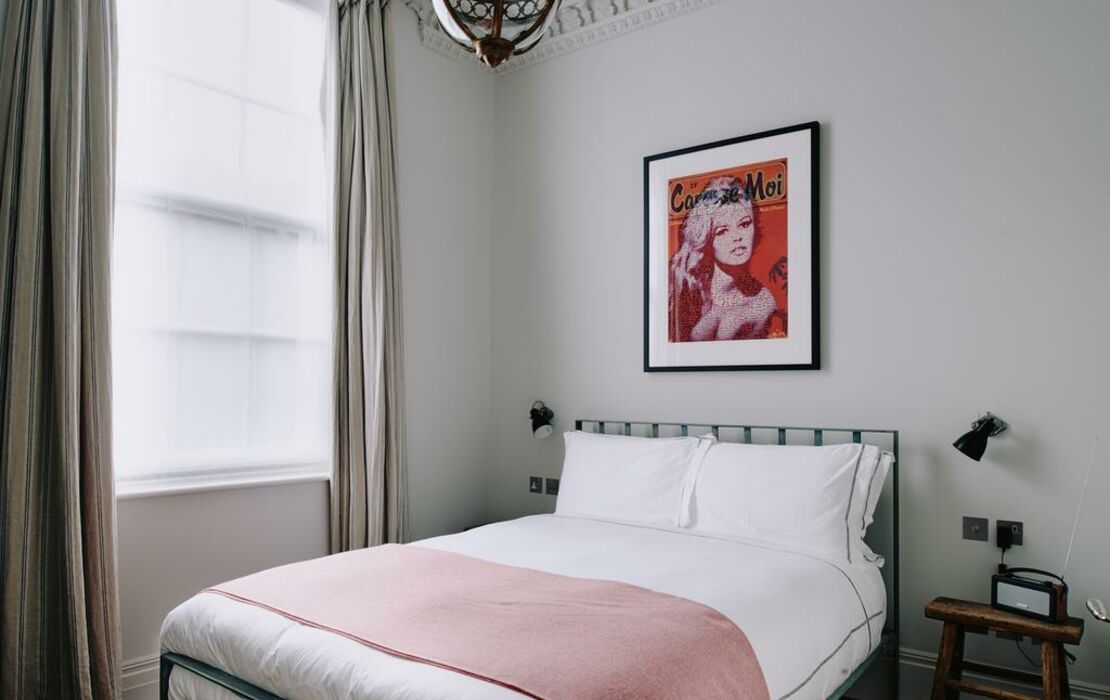 Artist Residence London, a Design Boutique Hotel London, United Kingdom
