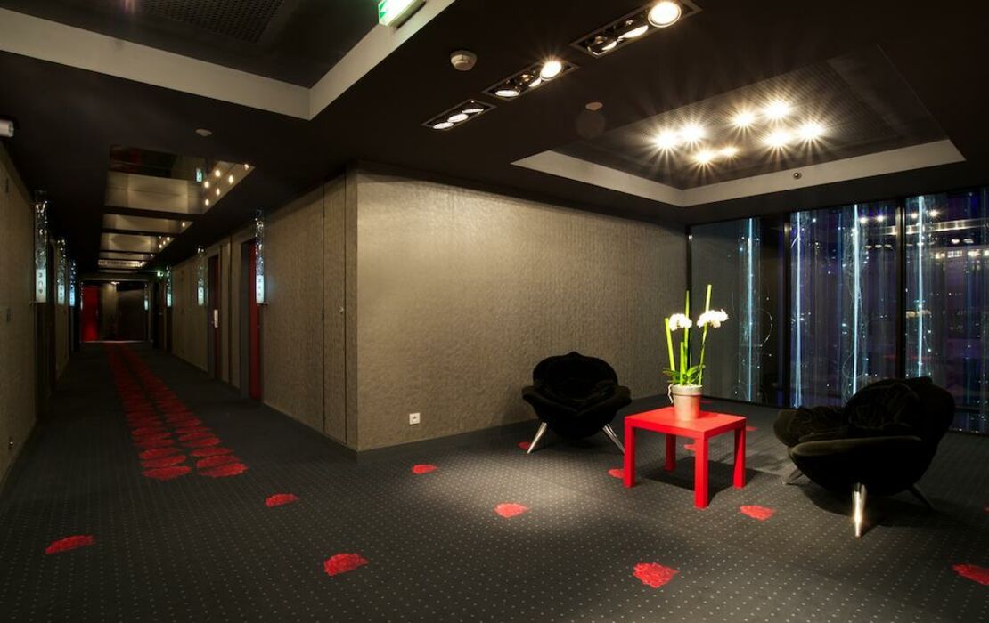 Le Rex Hôtel, a Design Boutique Hotel Tarbes, France