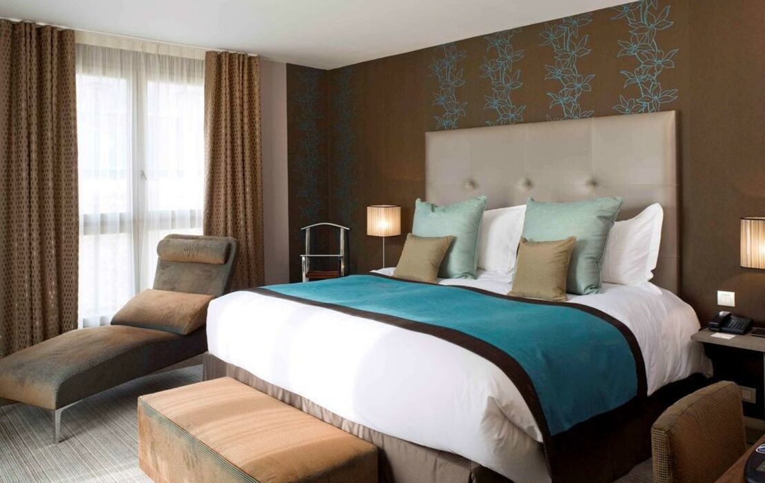 Le Louis Versailles Château - MGallery by Sofitel, a Design Boutique ...
