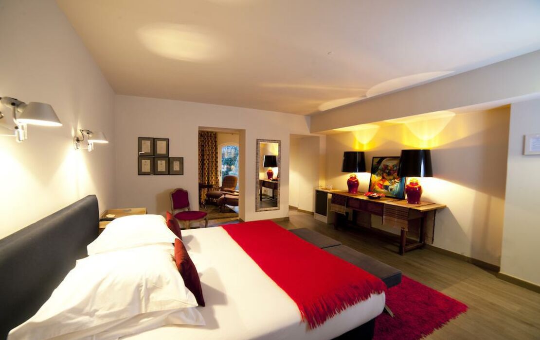 Le Prieure, a Design Boutique Hotel Villeneuve-lès-Avignon, France