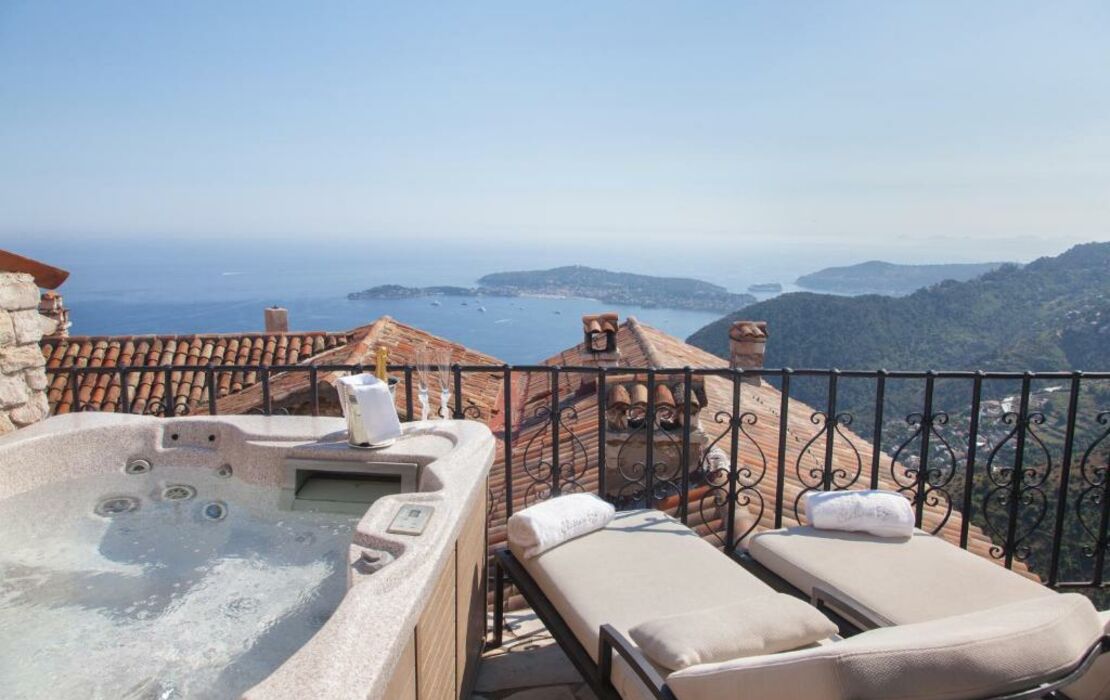 Chateau Eza, a Design Boutique Hotel Èze, France