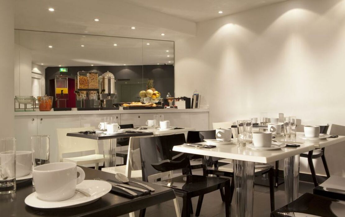 First Hotel Paris Tour Eiffel, a Design Boutique Hotel Paris, France