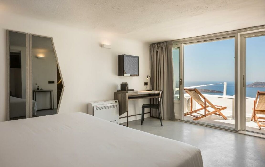 Sun Rocks Boutique Hotel, a Design Boutique Hotel Firostefani, Greece