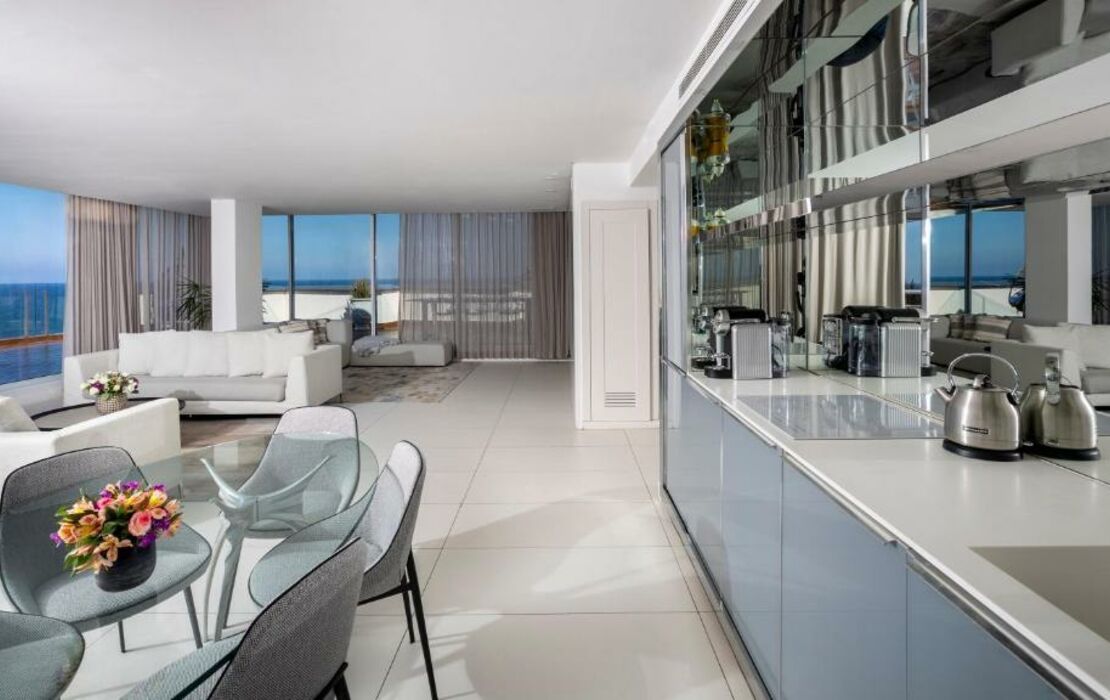 Alexander Hotel, a Design Boutique Hotel Tel Aviv-Yafo, Israel