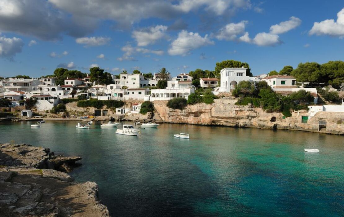 Alcaufar Vell Hotel Rural & Restaurant, a Design Boutique Hotel Sant ...