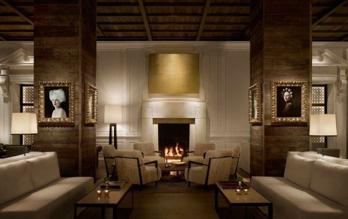 Ambassador Chicago, part of JdV by Hyatt, a Design Boutique Hotel ...