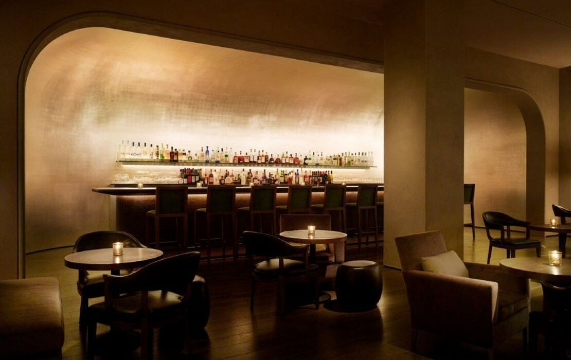 Ambassador Chicago, part of JdV by Hyatt, a Design Boutique Hotel ...