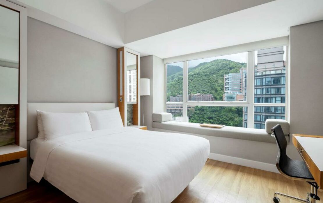 Jen Hong Kong by Shangri-La, a Design Boutique Hotel Hong Kong, Hong Kong